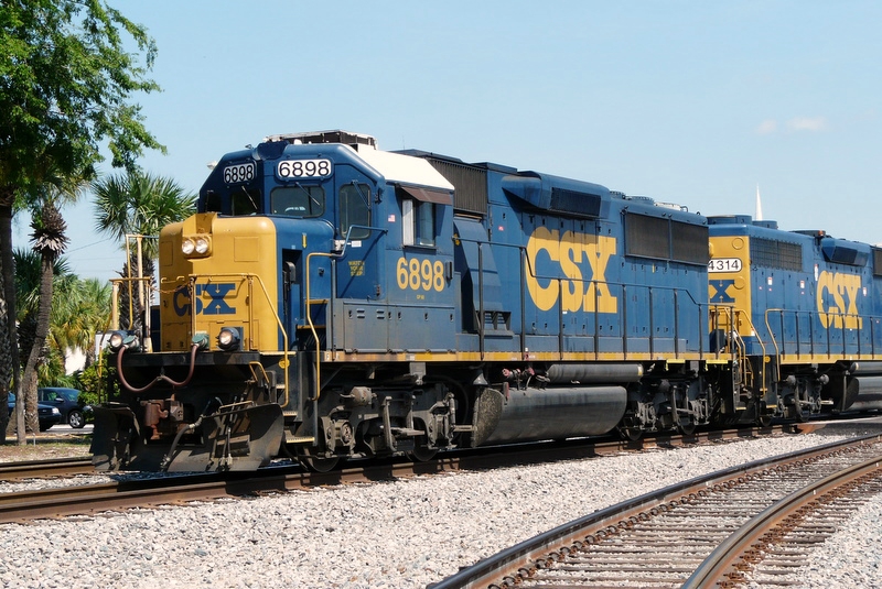 CSX 6898